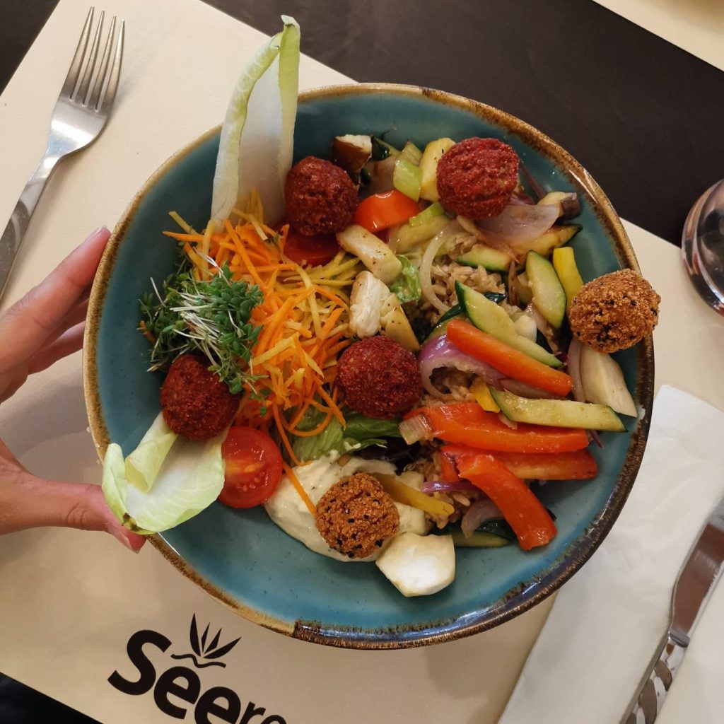 Vegan essen am Klopeiner See – Restaurant-Tipps – Julie en voyage ...